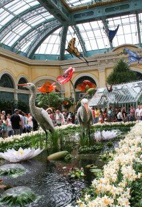 Beautiful Easter Flower Display in Sin City - RaulersonGirlsTravel