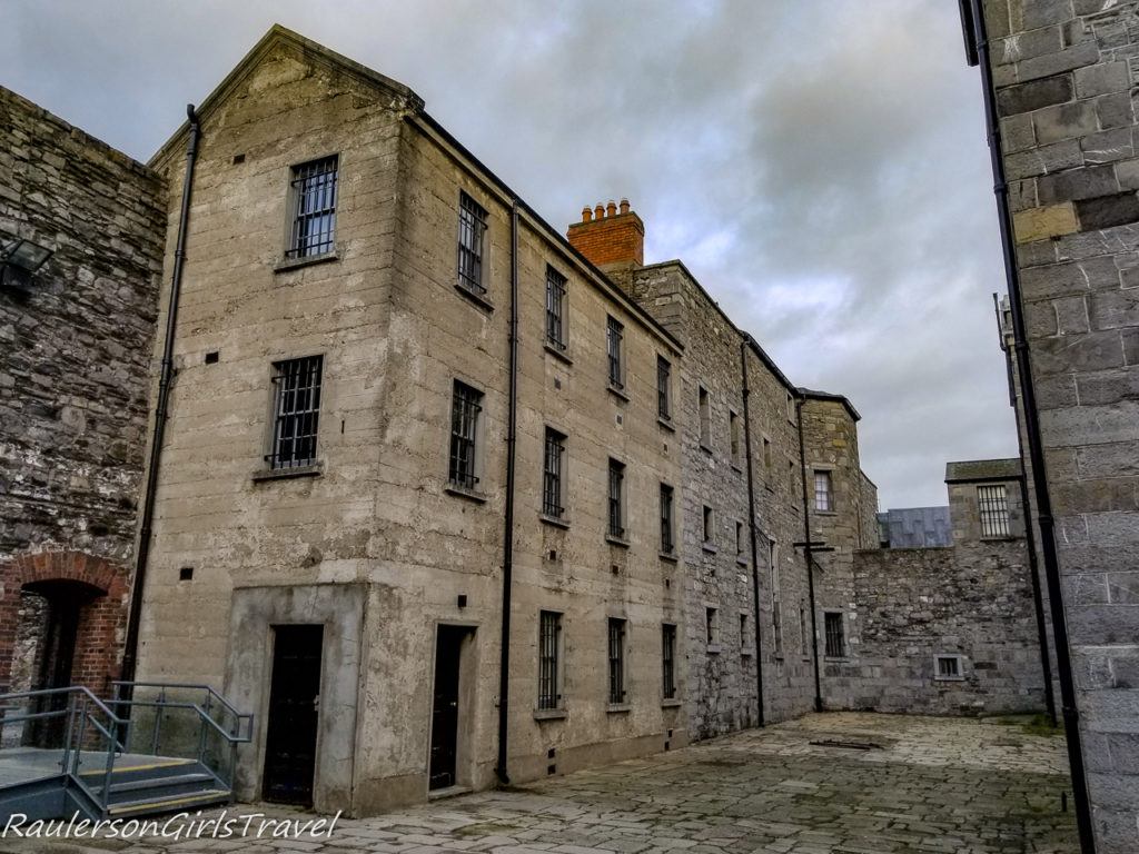 The Ultimate List of Things to Do in Dublin - RaulersonGirlsTravel